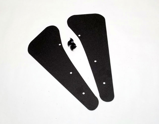 DODGE CHALLENGER REAR PLASTIC SPLASH GUARD