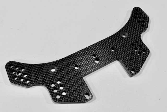 MCD RACING XR5/XS5 CARBON FIBER REAR SHOCK TOWER (6mm)