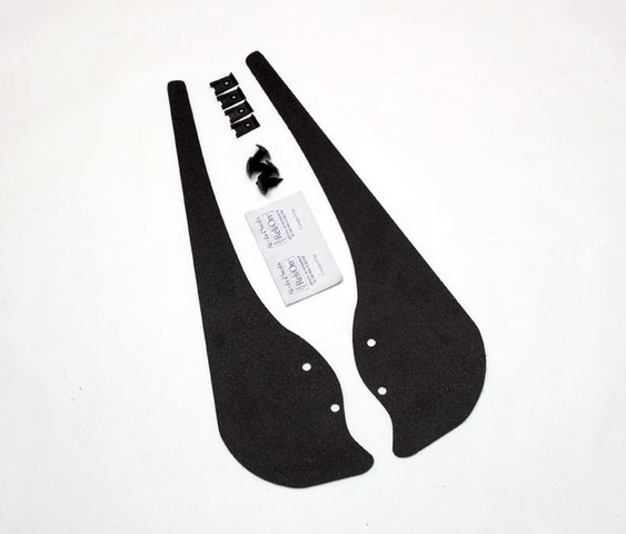 DODGE CHALLENGER FRONT PLASTIC SPLASH GUARD