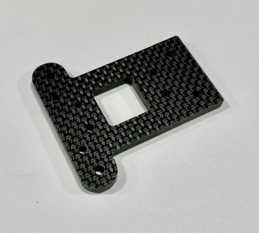 RC10 B6 4mm CARBON FIBER TRANSMISSION RISER